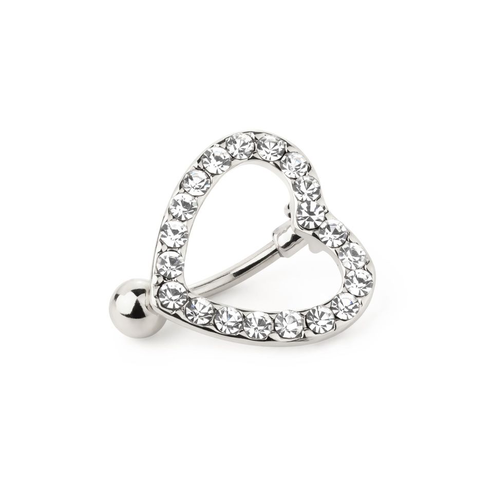 Funkelndes Bauchnabelpiercing mit einem großen Herz und Steinen